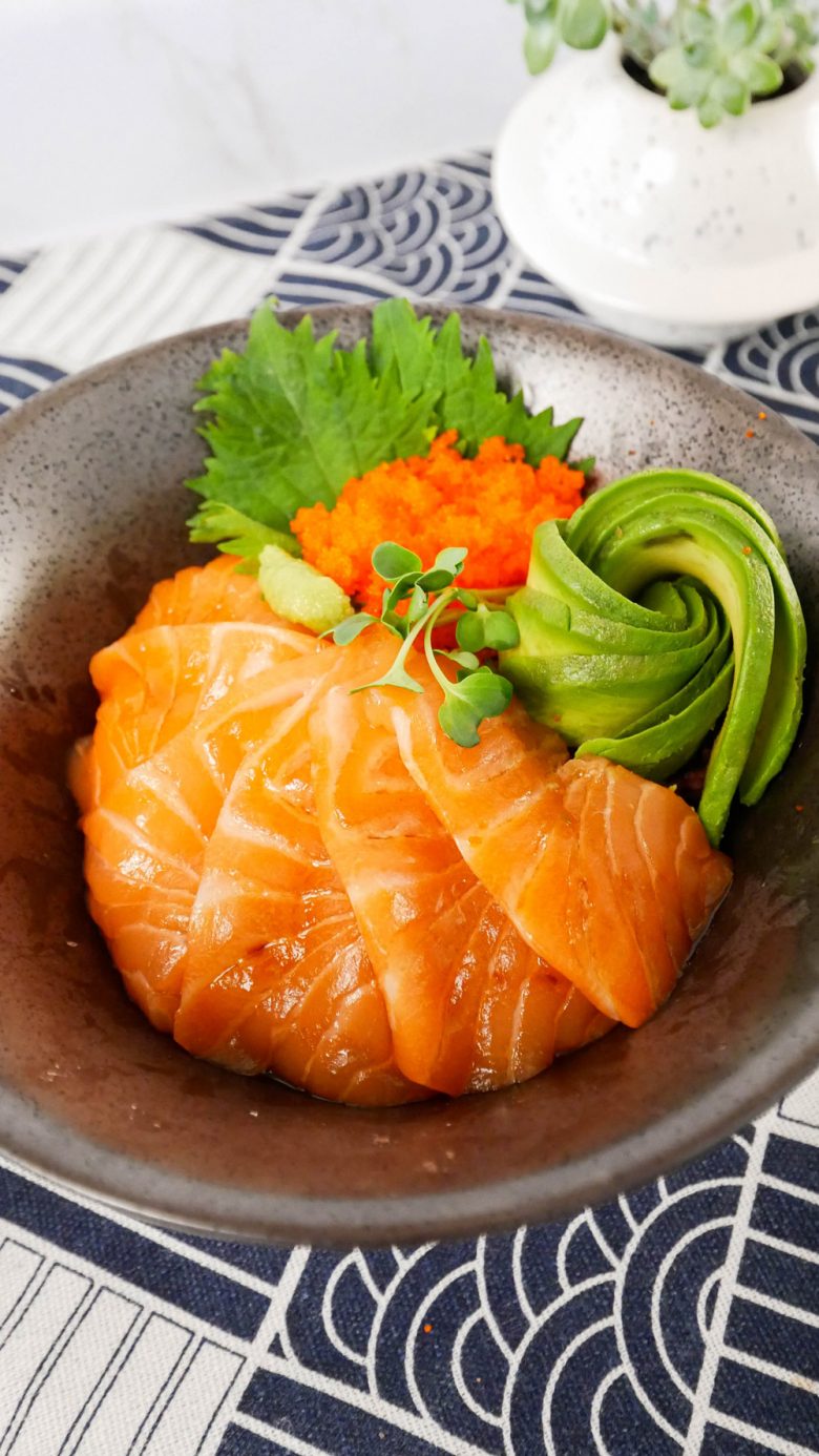 Salmon Sashimi Rice Bowl - Jecca Chantilly