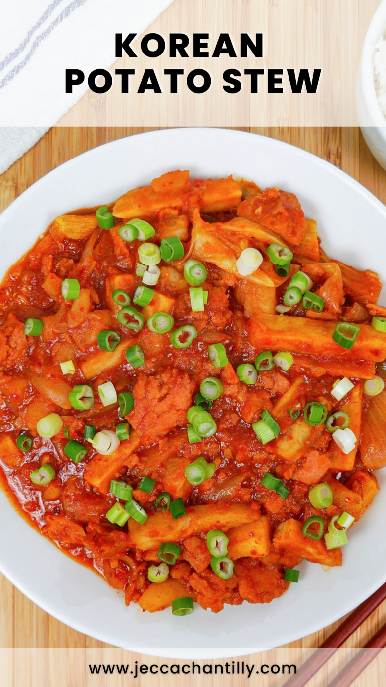 Gamja Jjageuli (Korean Potato Stew) - Jecca Chantilly