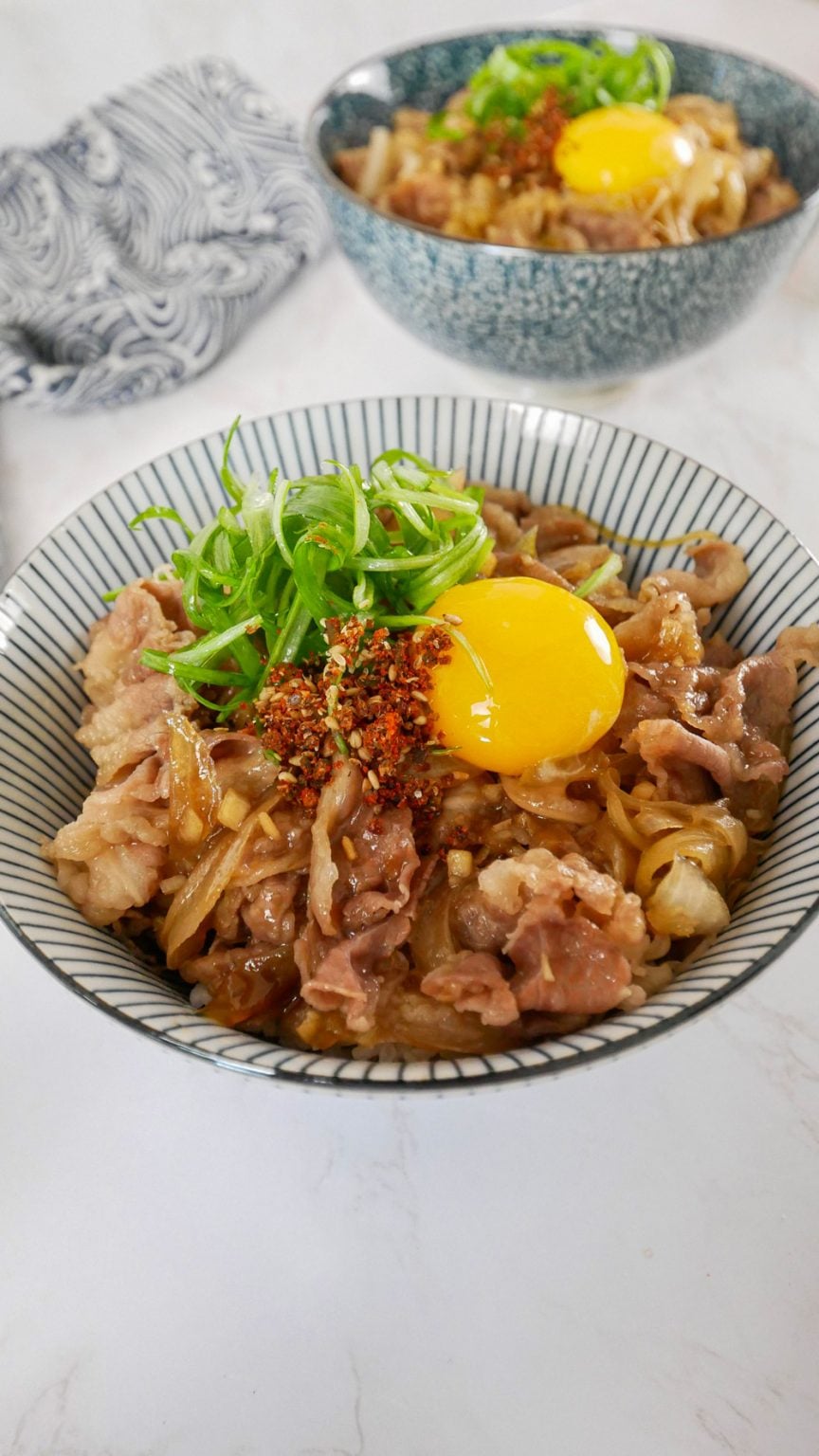 15-Minute Japanese Beef Rice Bowl - Gyudon - Jecca Chantilly