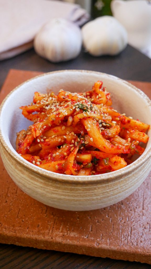 Korean Radish Salad Recipe - Musaengchae [무생채] - Jecca Chantilly