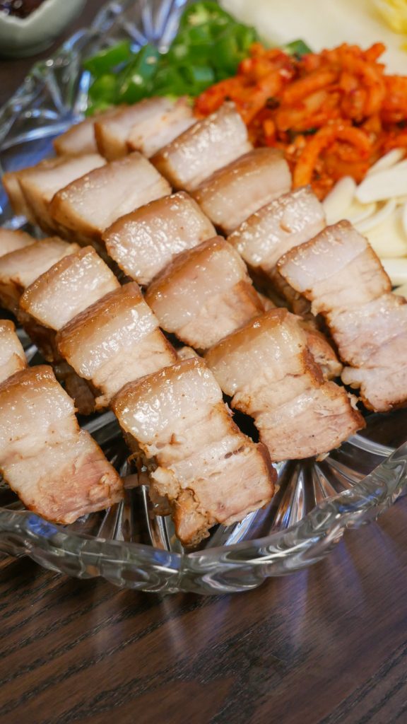 Korean Boiled Pork Belly Recipe - 보쌈 (Bossam) - Jecca Chantilly