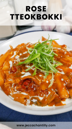 30 Minute Creamy Rose Tteokbokki - Jecca Chantilly