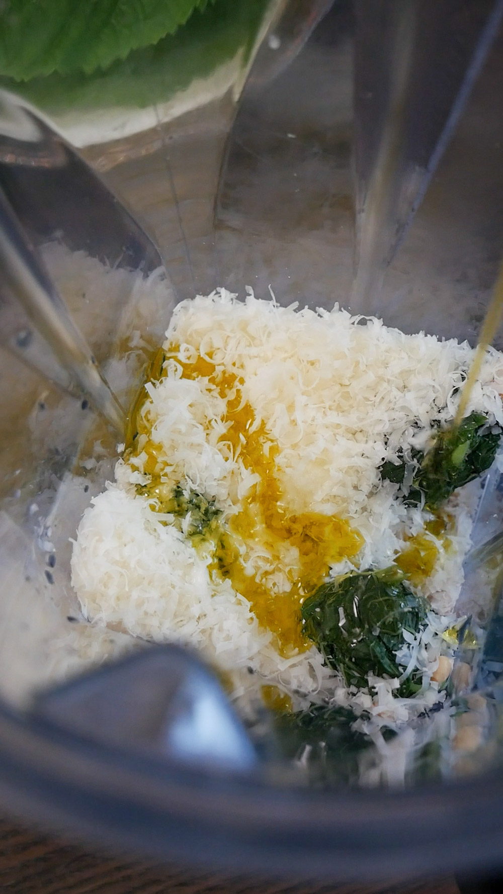 Perilla Pesto Recipe - Jecca Chantilly