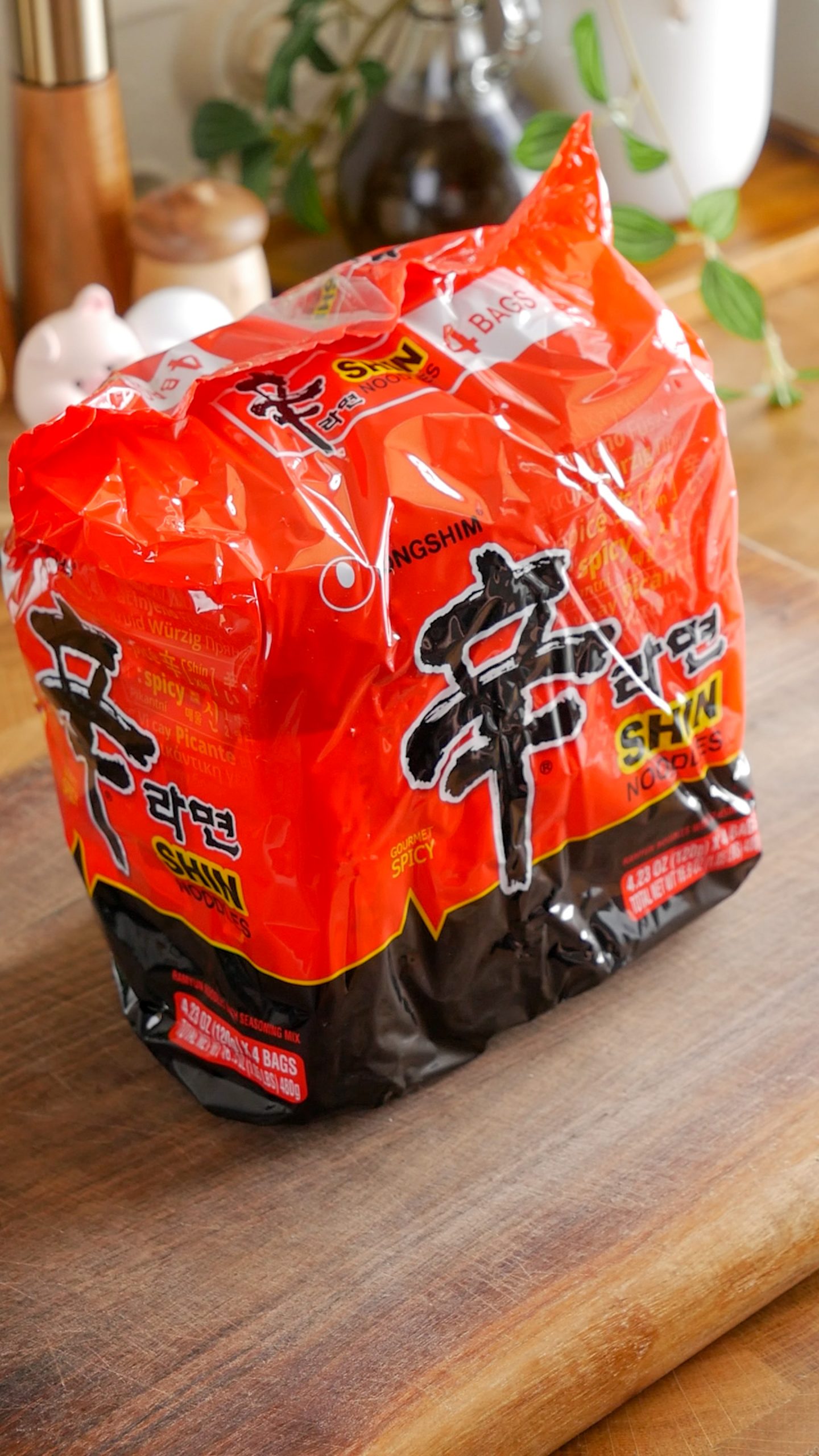 15-Minute Mushroom Instant Ramen Recipe - Jecca Chantilly