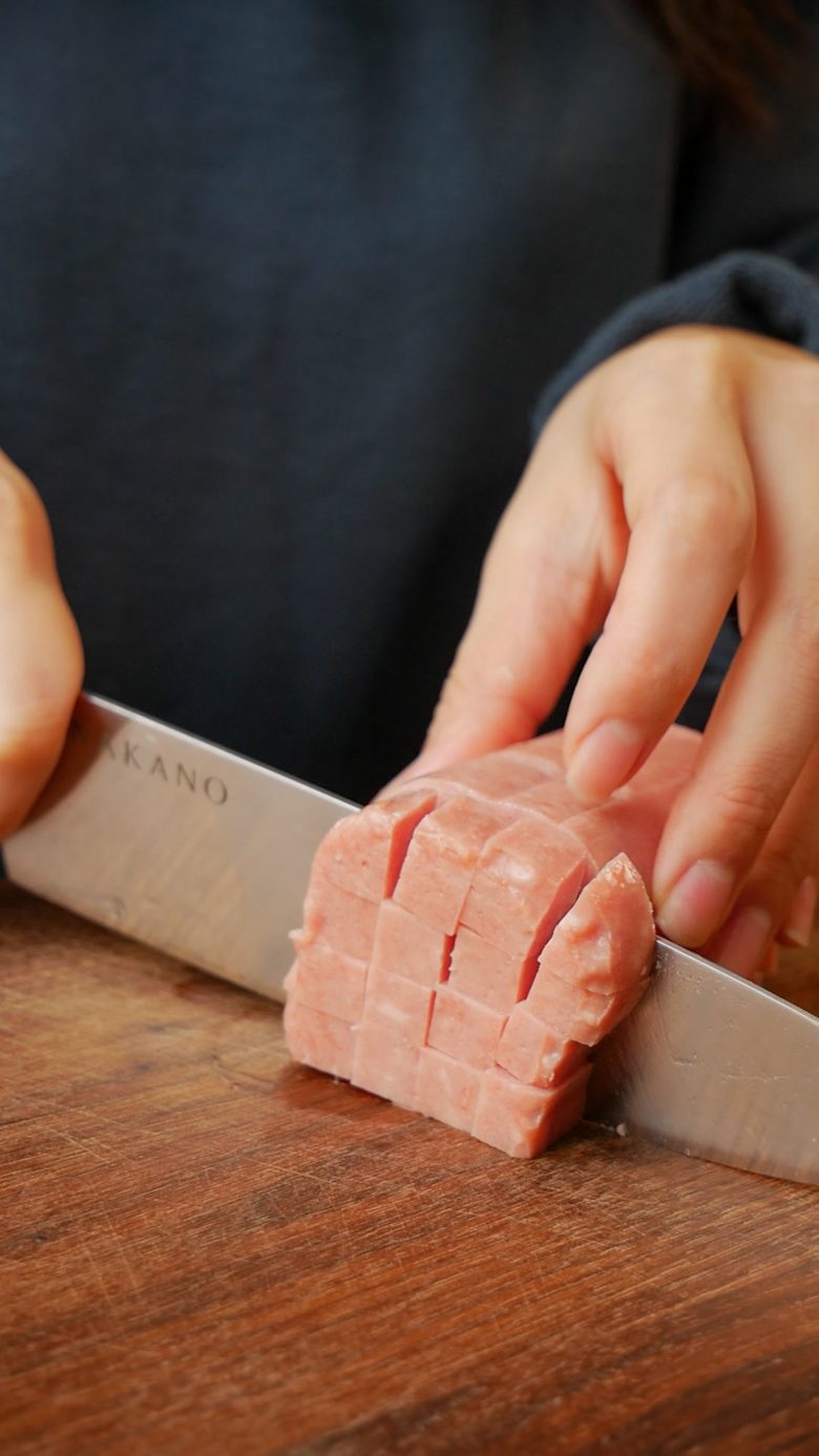 Easy Spam Fried Rice Recipe - Jecca Chantilly