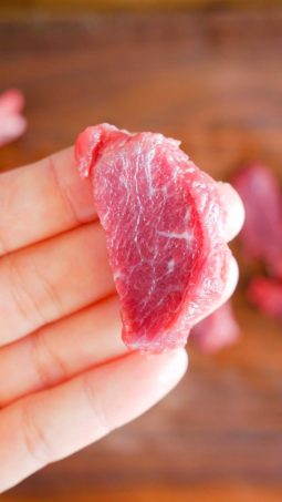 Korean Beef Radish Soup Recipe - 소고기 무국 (Soegogi Muguk) - Jecca Chantilly