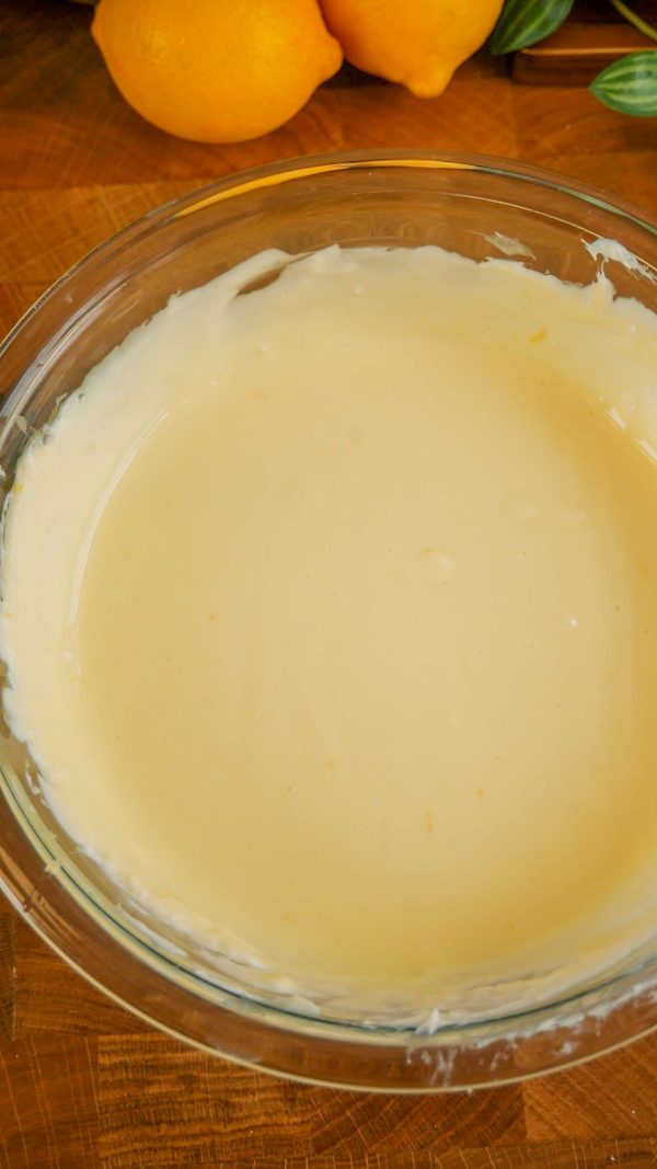 Mini Lemon Basque Cheesecakes Recipe - Jecca Chantilly