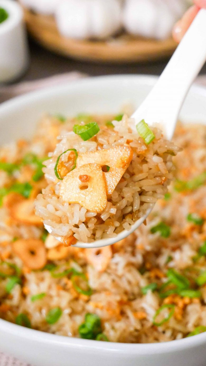 Chinese Garlic Fried Rice Recipe - Jecca Chantilly