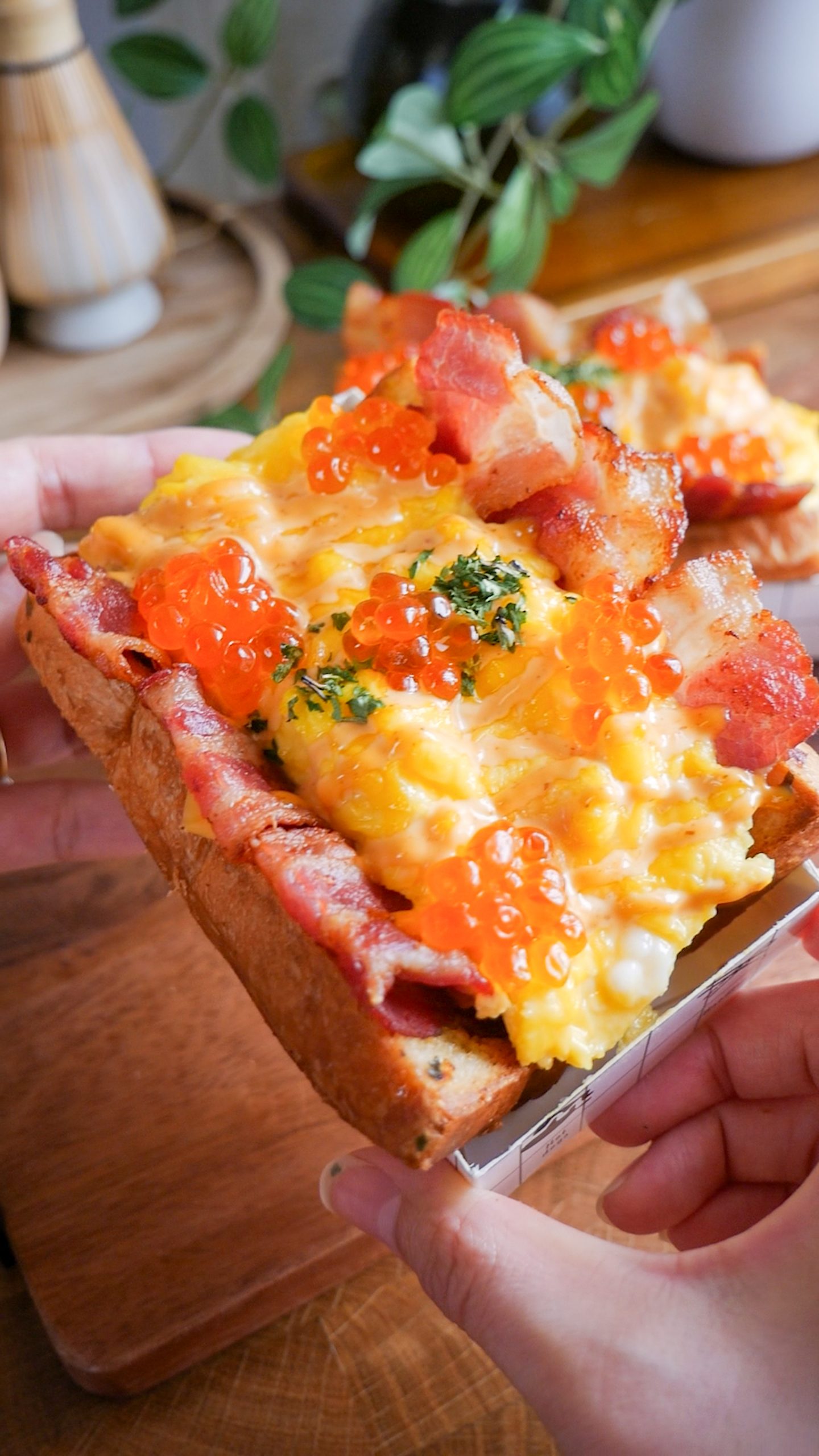 Fancy Korean Egg Drop Breakfast Sandwich Recipe - Jecca Chantilly