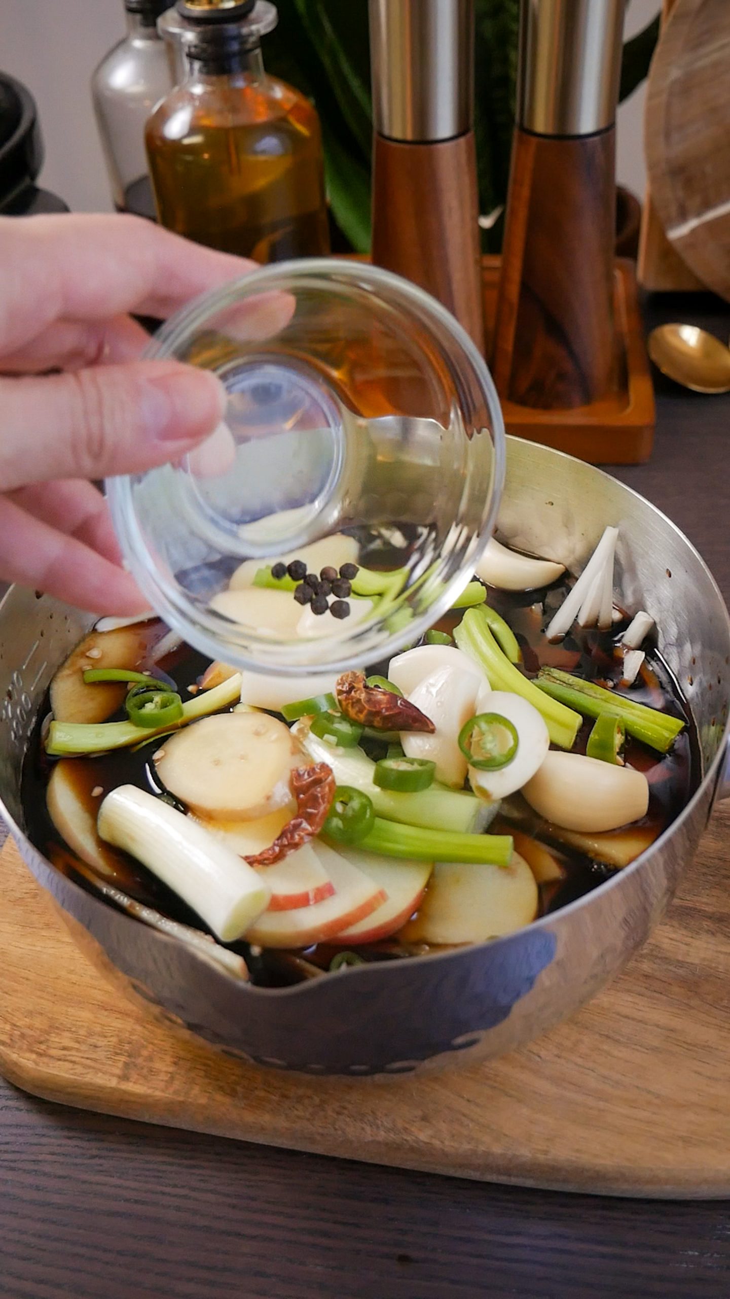 Soy Marinated Raw Crab - 간장게장 (Ganjang Gejang) - Jecca Chantilly