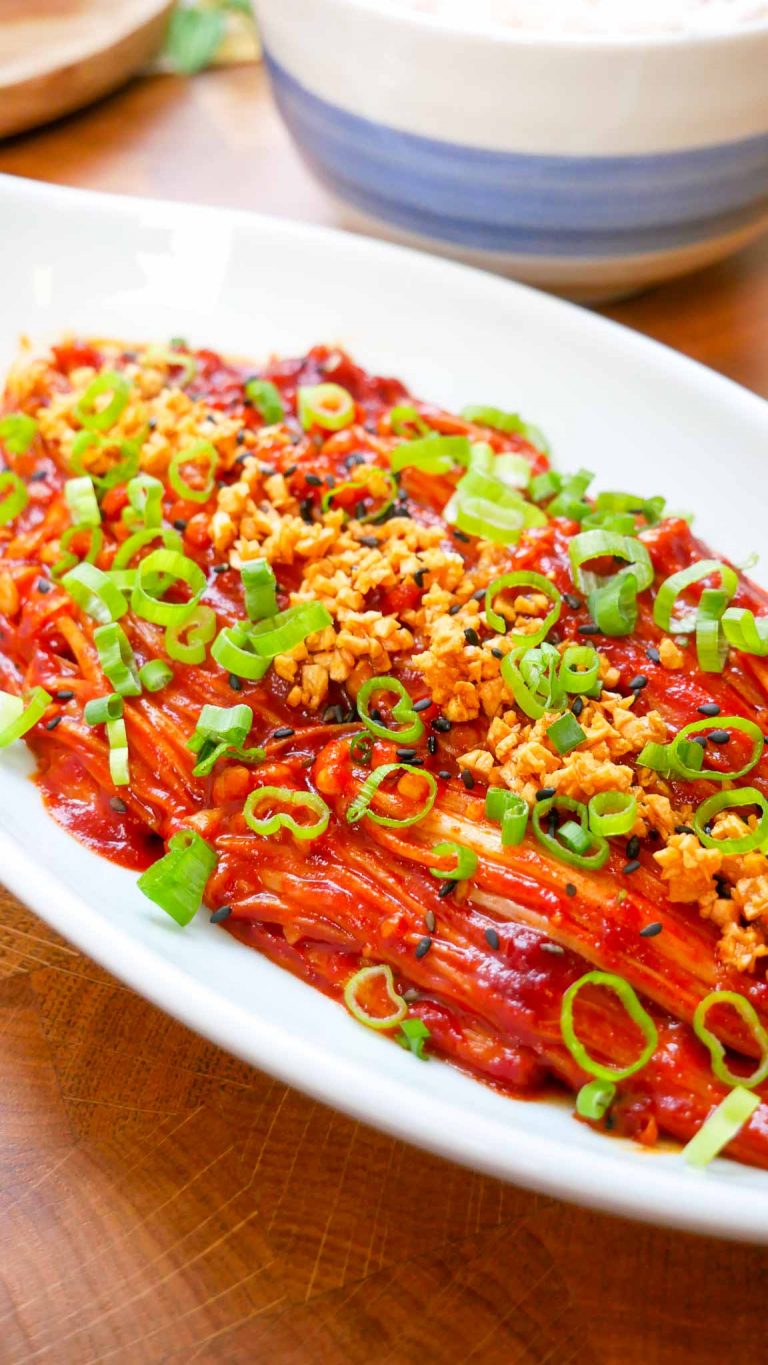 15-Minute Spicy Enoki Mushrooms Recipe - Jecca Chantilly