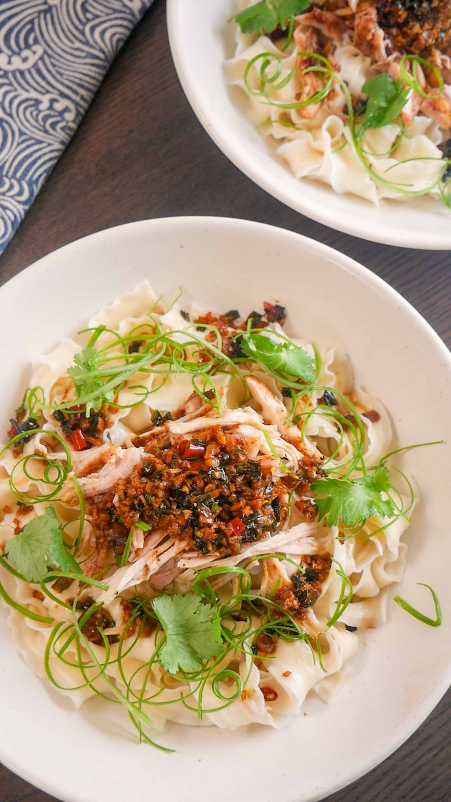 Ginger Scallion Noodles Recipe - Jecca Chantilly